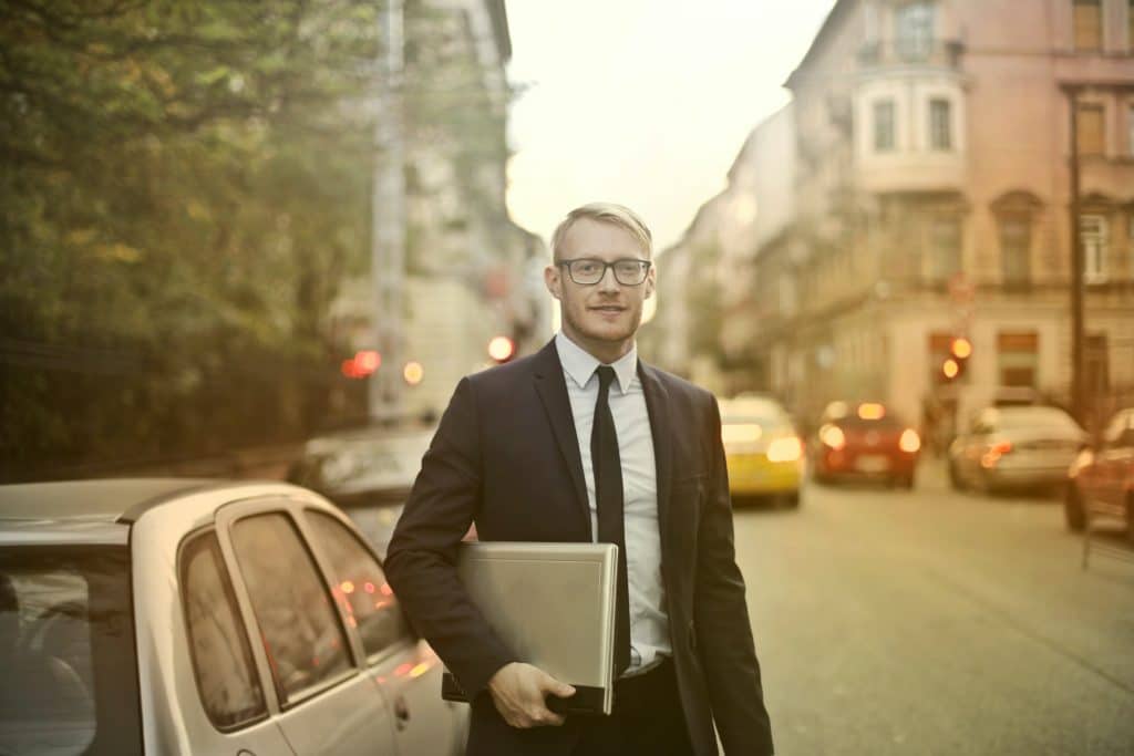 Life Of A Leader: What A Leader Does Everyday To Be Successful