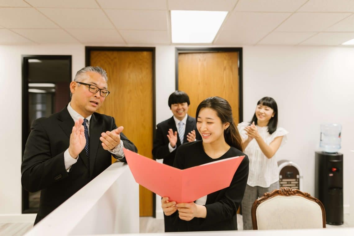 75+ Impactful Recognition and Appreciation Words for Employees