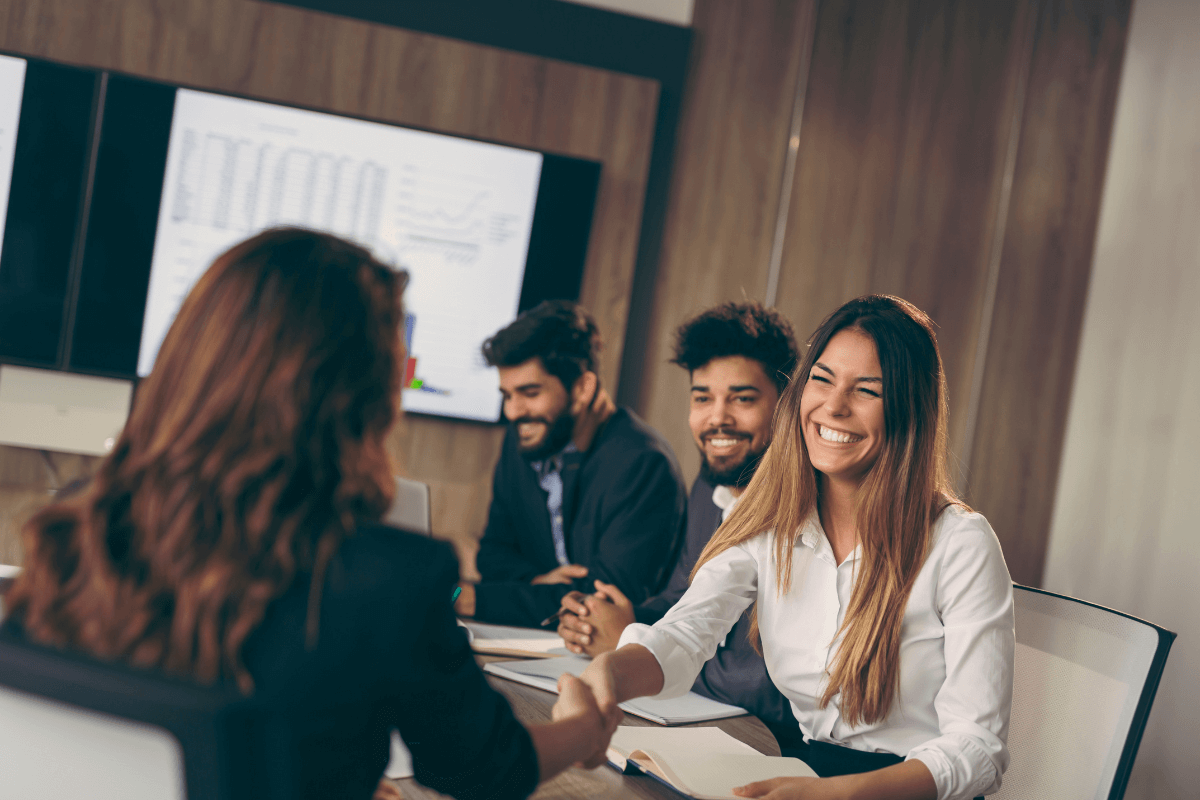 12 Effective Interview Tips for Fresh Graduates to Land a First Job