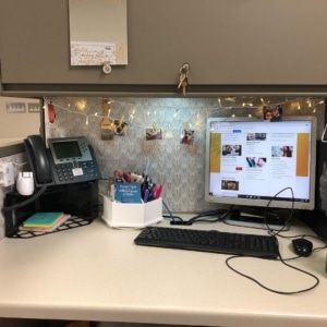 40+ Best Office Cubicle Decoration Ideas To Spice Up Your Workspace