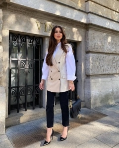 Dress to Impress: 25+ Office Manager Outfit Ideas for Women