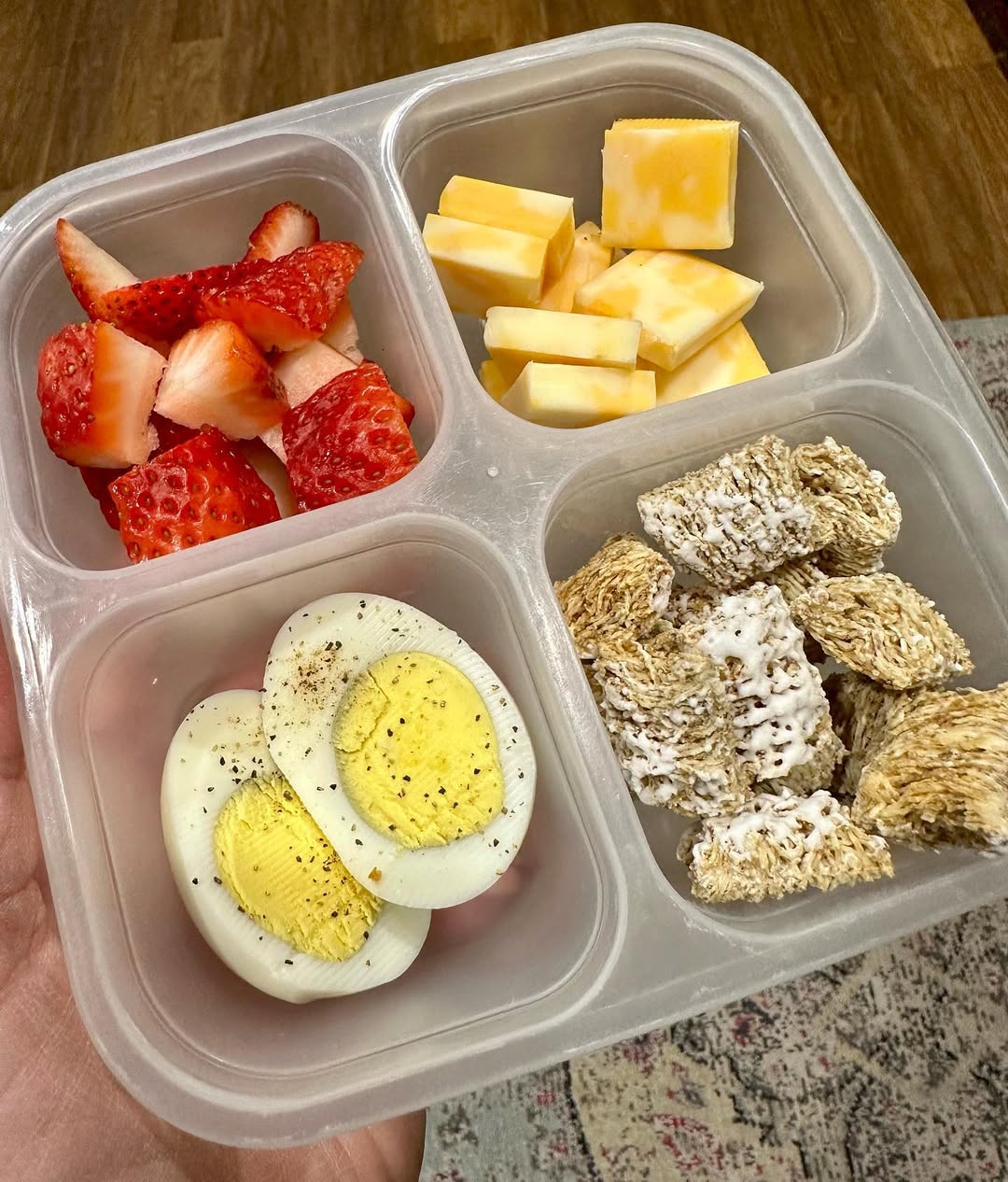 30 Quick & Easy At Work Breakfast Ideas For Busy Professionals