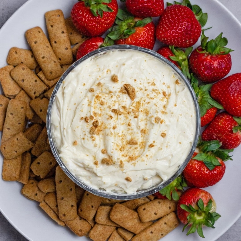 30 Quick & Easy At Work Breakfast Ideas For Busy Professionals