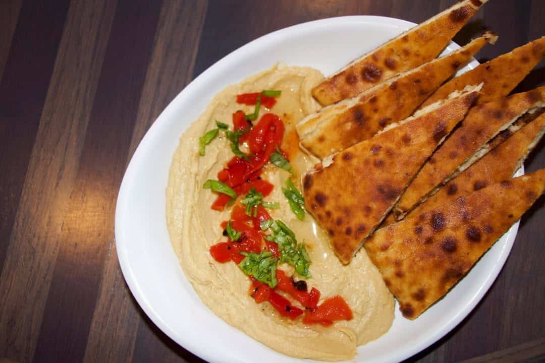 30 Quick & Easy At Work Breakfast Ideas For Busy Professionals