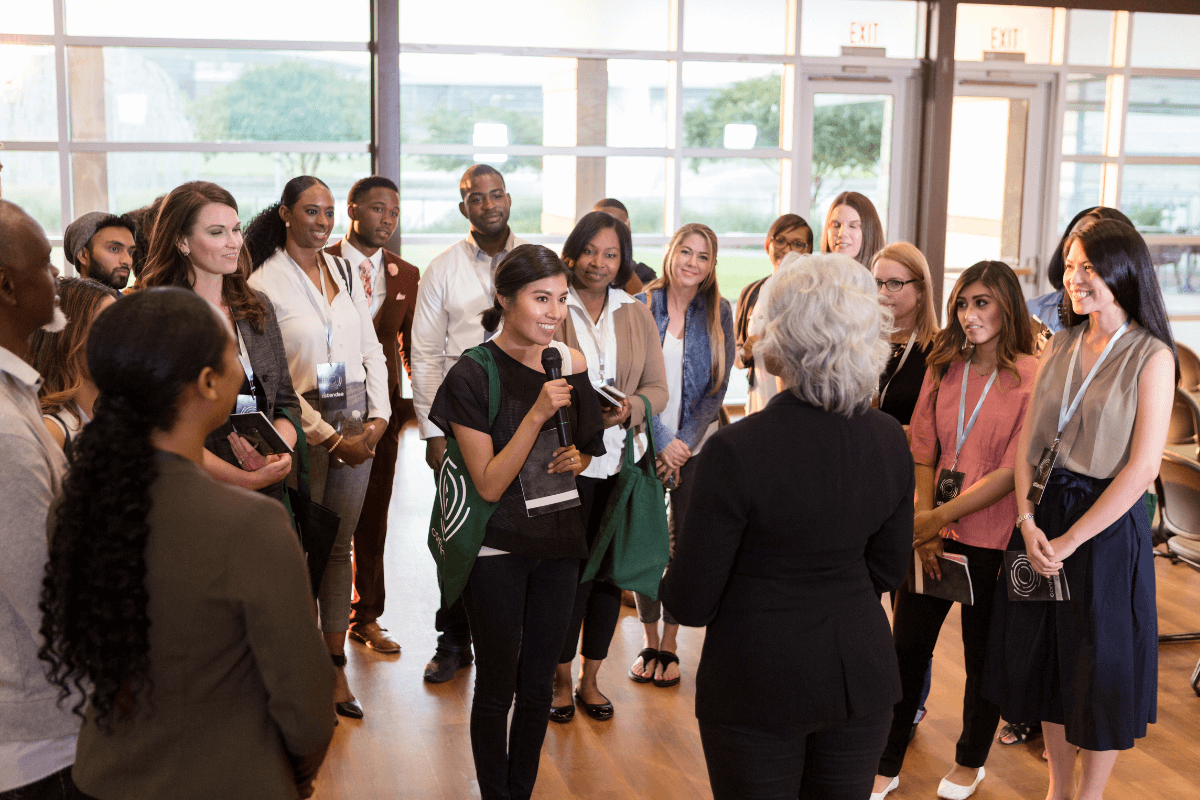 First Impression Count: 30+ Conference Outfit Ideas For Women That ...