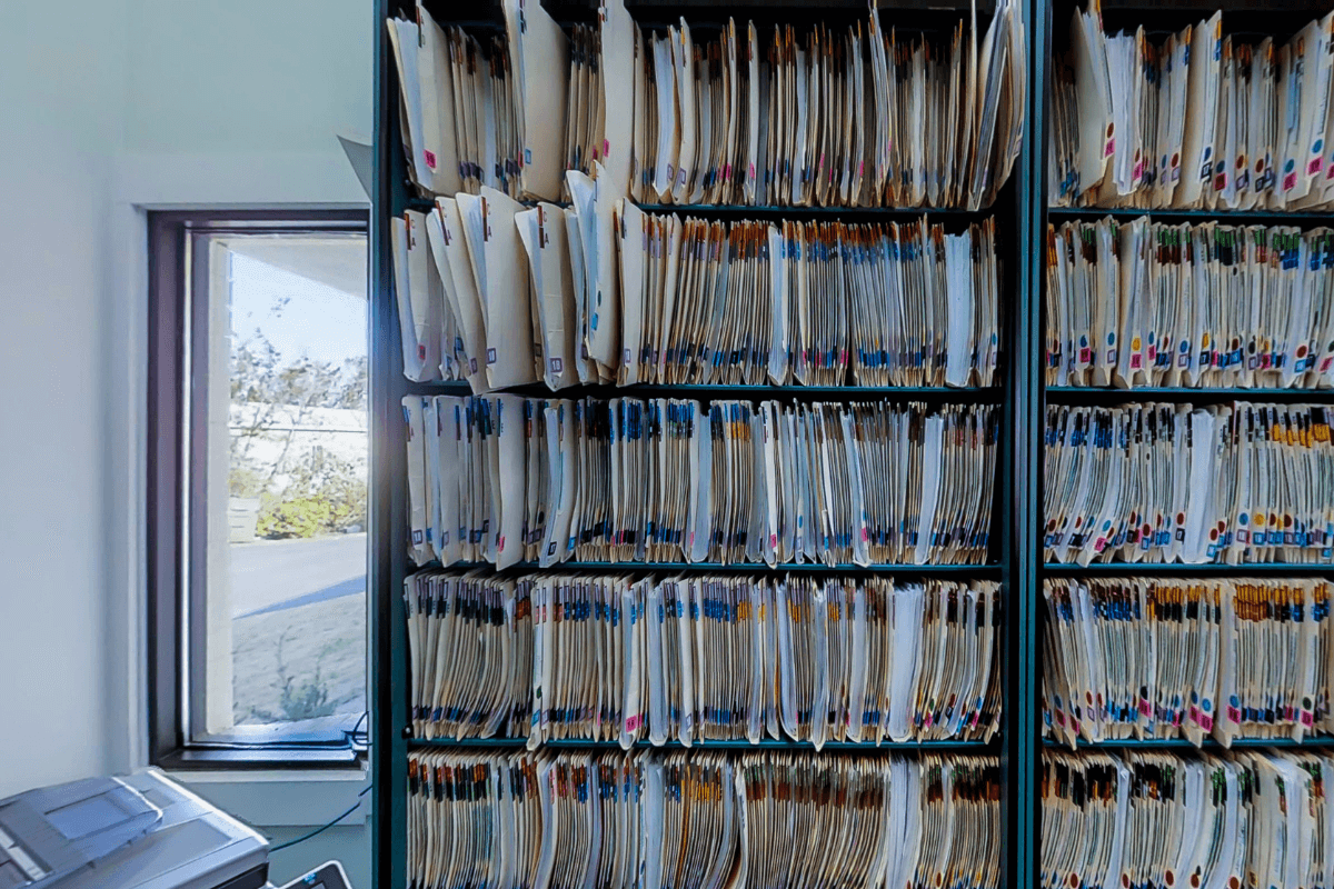 10 Office File Organization Ideas To Cut Out Your Search Time By 70%