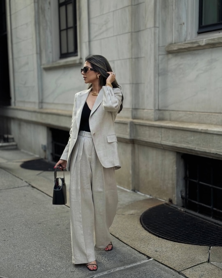 27 Gorgeous Summer Work Outfits for Women Over 50