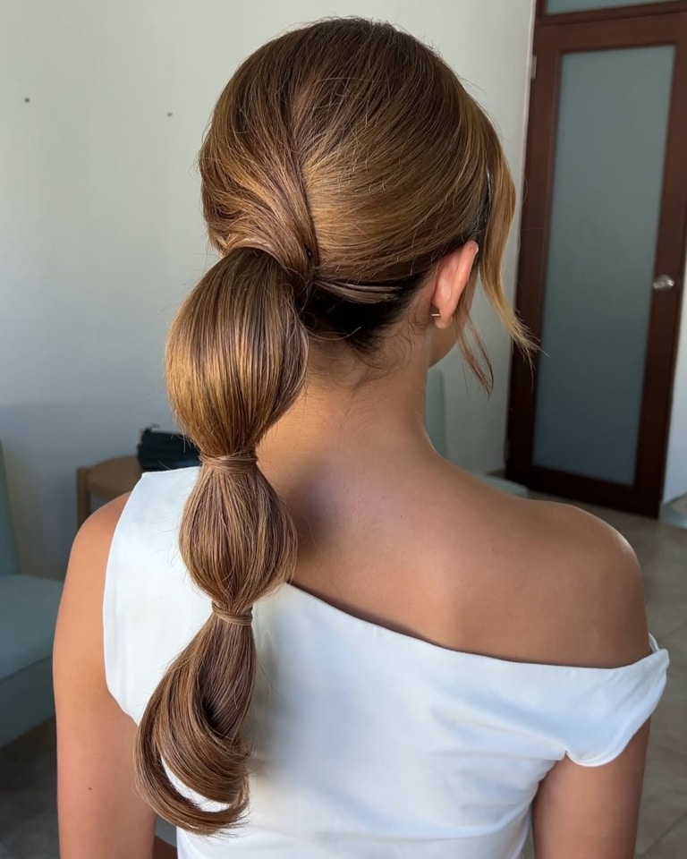 30 Effortless Work Hairstyles for Long Hair to Master in Minutes