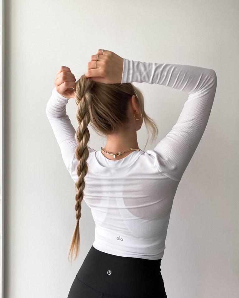 30 Effortless Work Hairstyles for Long Hair to Master in Minutes