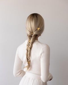 30 Effortless Work Hairstyles for Long Hair to Master in Minutes