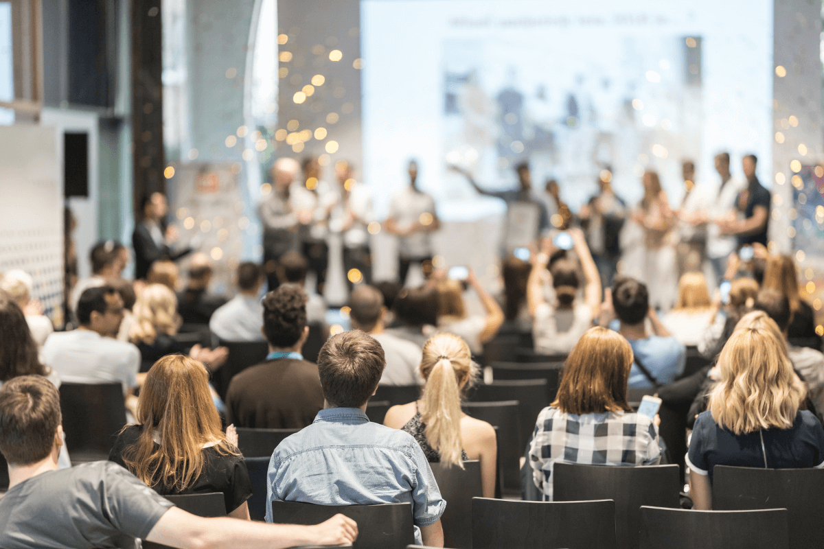 20 Mind-Blowing Workplace Happy Hour Ideas That Make Team Building So ...
