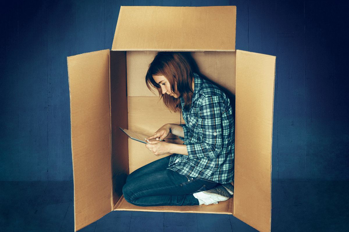 5 Costly Mistakes Professionals Make After a Layoff (And How to Avoid Them)