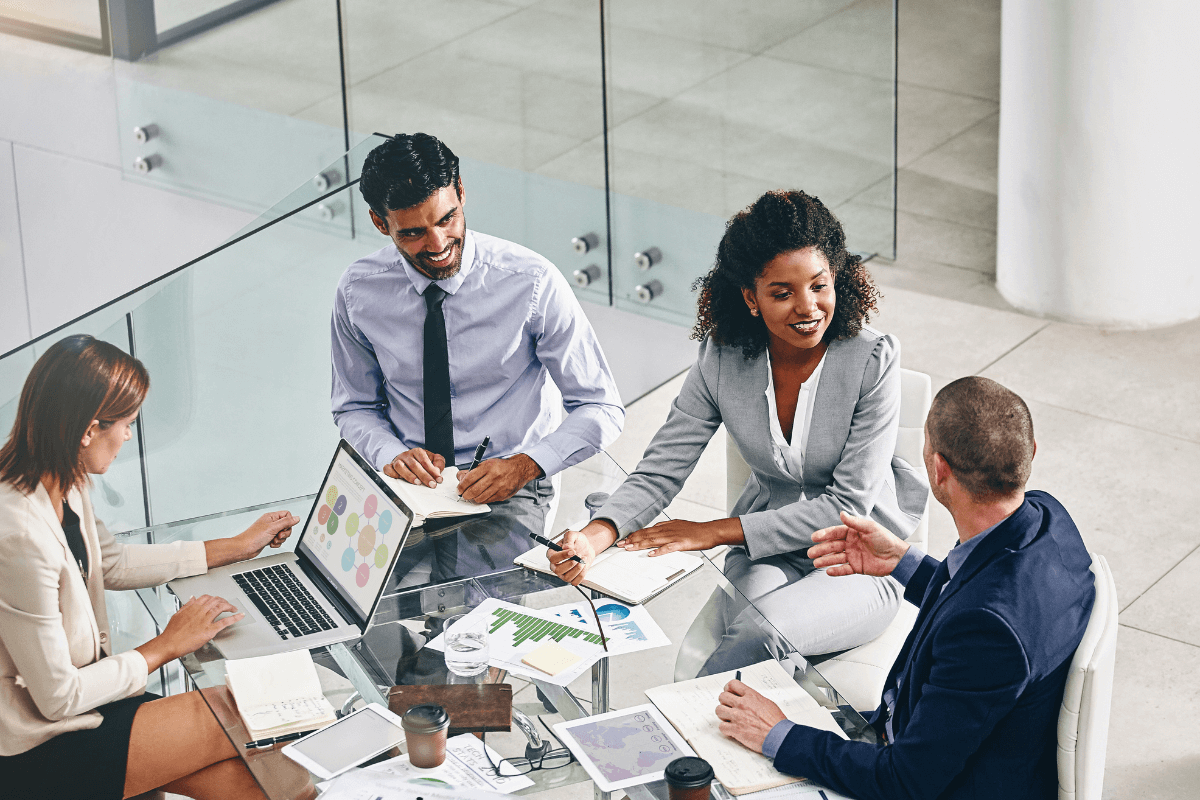 10 Unwritten Office Etiquette Tips to Become the Most Respected Person ...