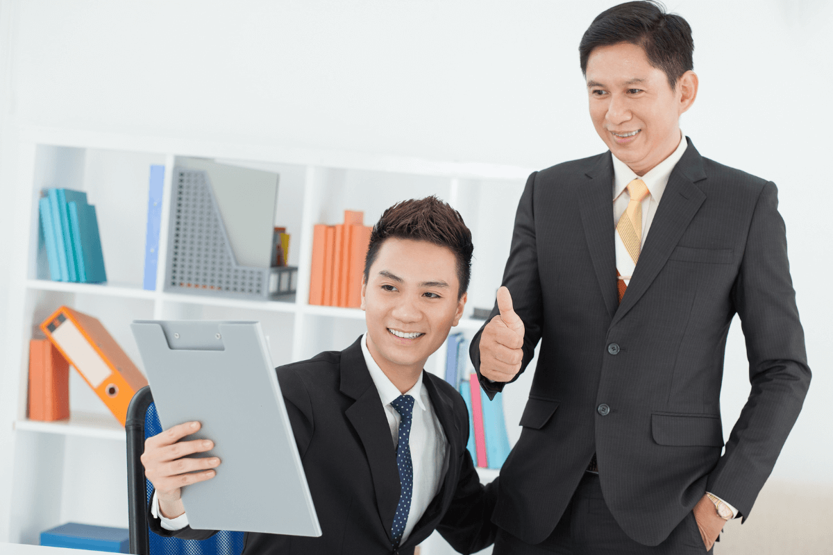 10 Unwritten Office Etiquette Tips to Become the Most Respected Person In Your Workplace