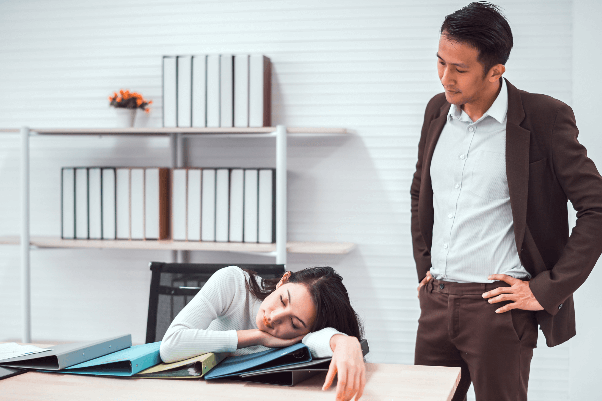 No More Carrying the Team: 7 Expert-Backed Tips for Working With Lazy ...