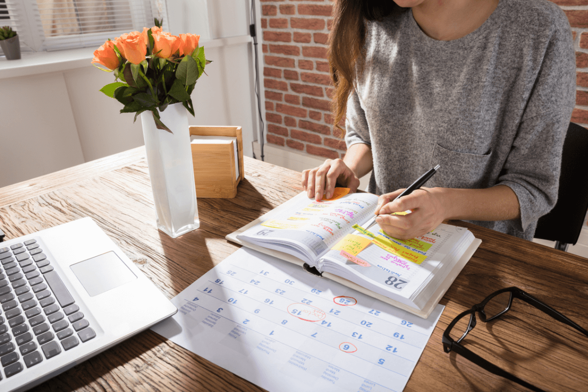 Here's How To Plan Your Day (And Actually Stick To It)