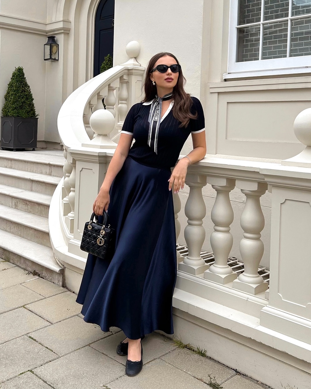 21 Effortless Casual Work Outfits That Strike the Perfect Balance of ...