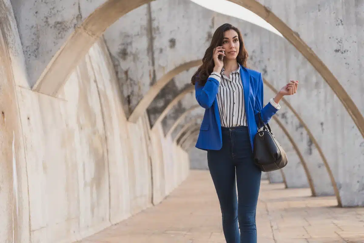 18 First Day at Work Outfit Ideas That Make a Confident First Impression